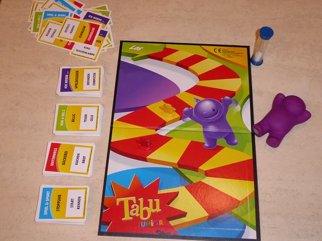 Rezension: Spiel Tabu Junior von Hasbro – familös-DieTestfamilie